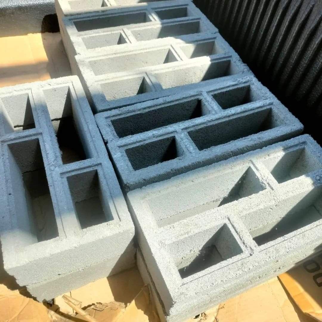 VENTILATION BLOCKS 8X16 INCHES, Commercial & Industrial, Construction ...