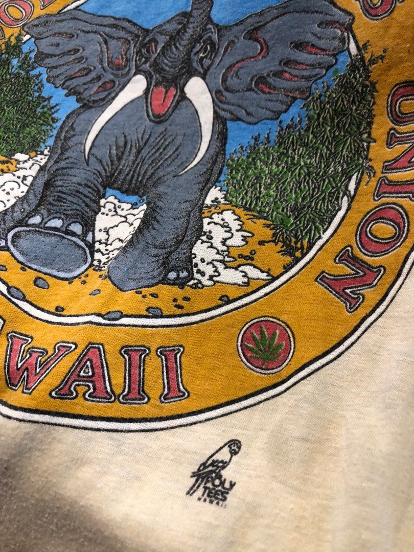 Vintage Hawaii Pakalolo, Men's Fashion, Tops & Sets, Formal Shirts on ...