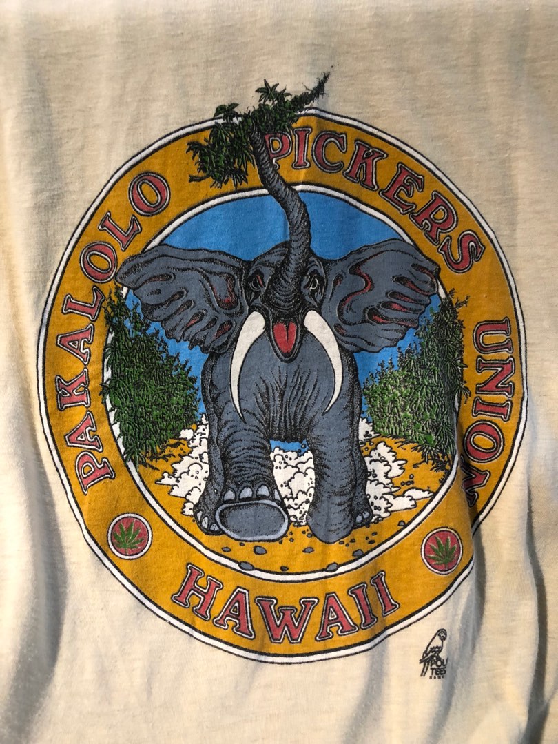 Vintage Hawaii Pakalolo, Men's Fashion, Tops & Sets, Formal Shirts on ...