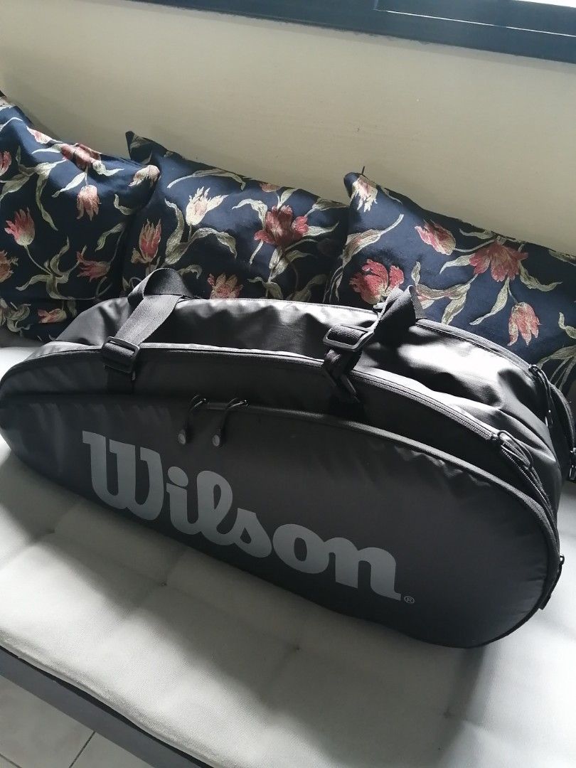 Wilson 6 Pack Racket Bag, Sports Equipment, Sports & Games, Racket ...