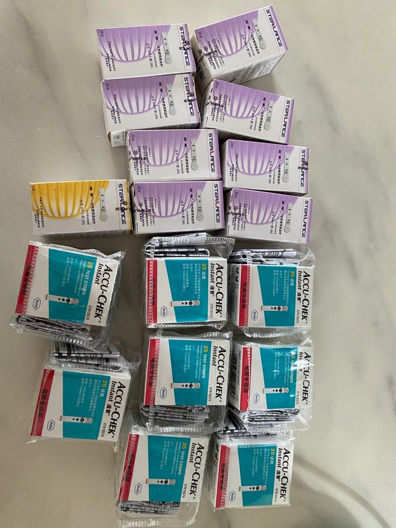 Accu-Chek instant, Babies & Kids, Maternity Care on Carousell