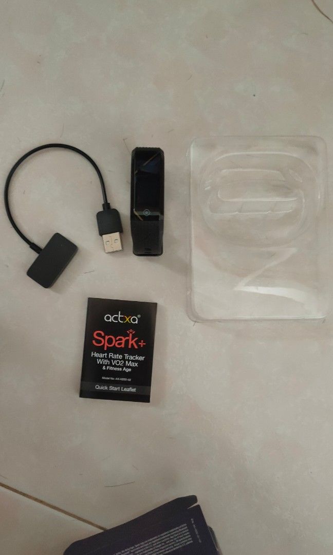 Actxa spark+ fitness tracker, Mobile Phones & Gadgets, Wearables & Smart Watches on Carousell