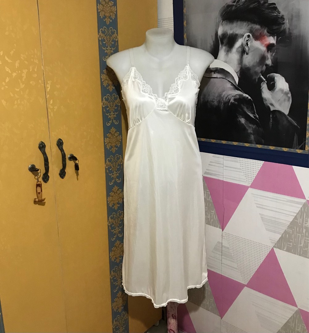 Bali Studio Vintage Nightie, Women's Fashion, Dresses & Sets, Dresses ...