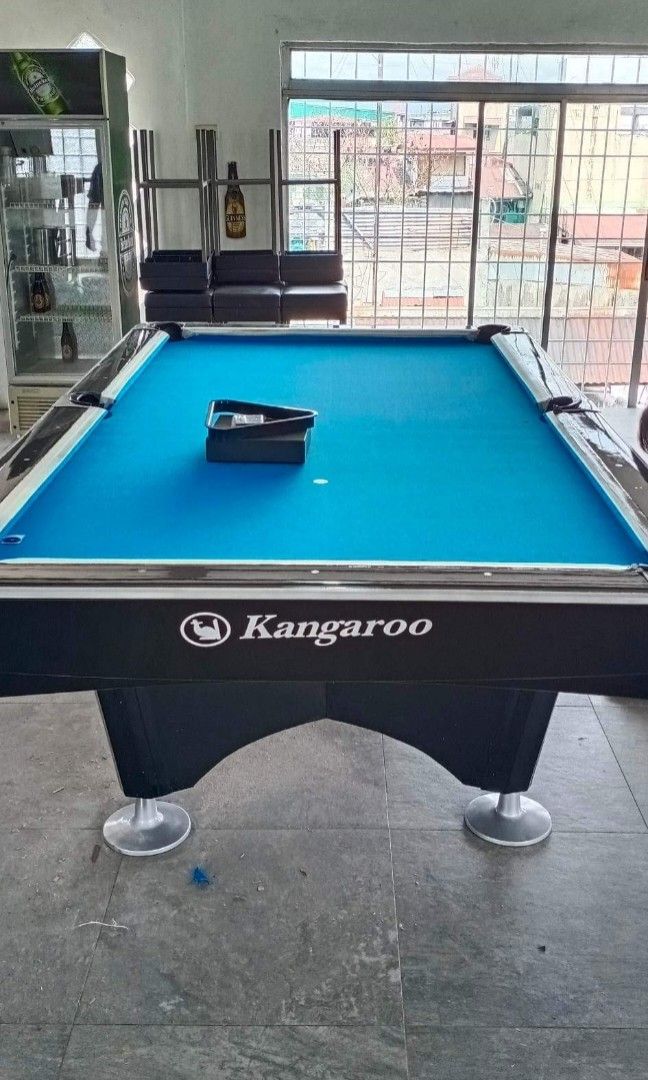 BLUE FELT ORIGINAL KANGAROO STANDARD BILLIARD TABLE, Sports Equipment ...