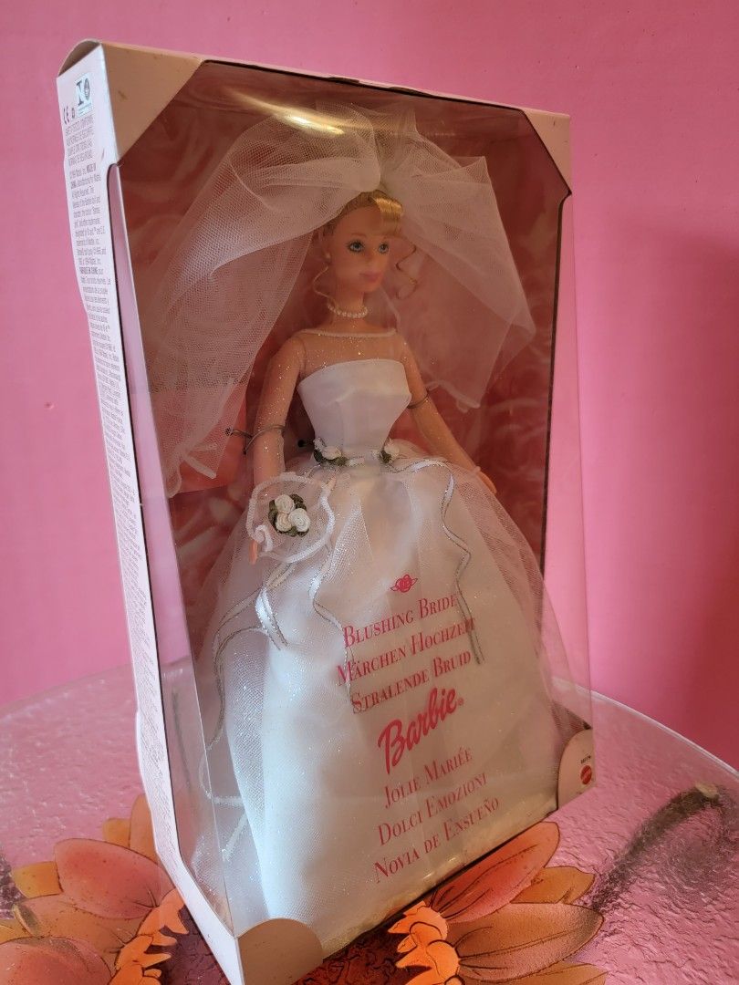 Blushing Bride Barbie Doll 1999 Mattel #25776 Silkstone doll giftset ...
