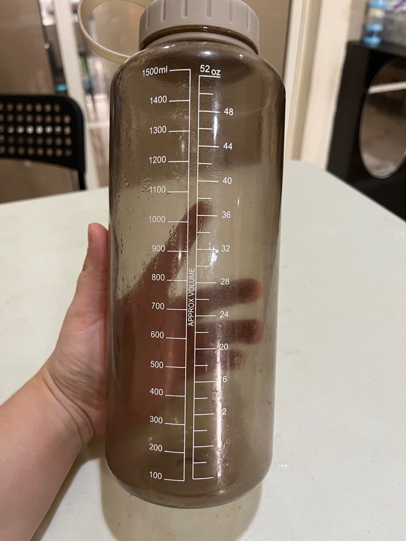 Botol Minum Kris Ace Hardware ukuran 1500 ml atau 1.5 Liter warna abu ...