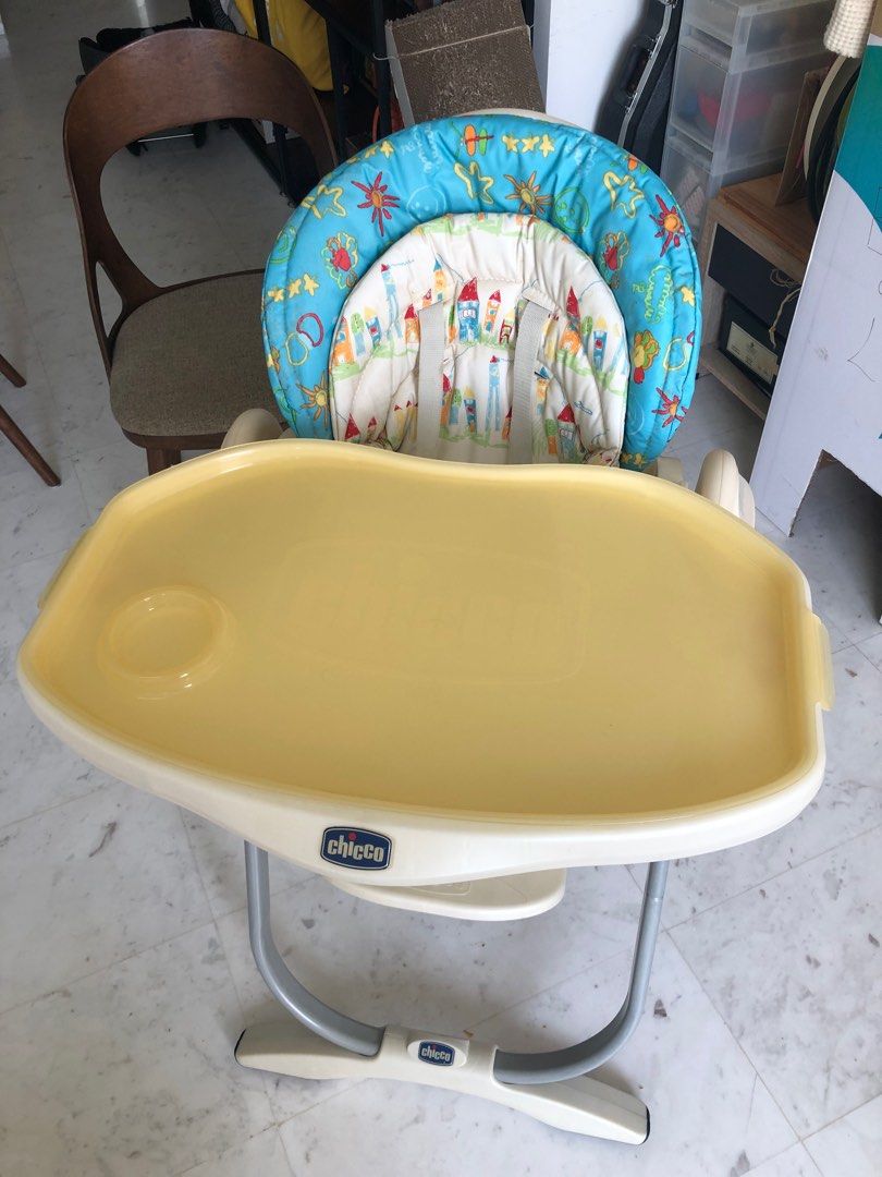 Chicco Polly Magic high chair / play centre., Babies & Kids, Nursing ...