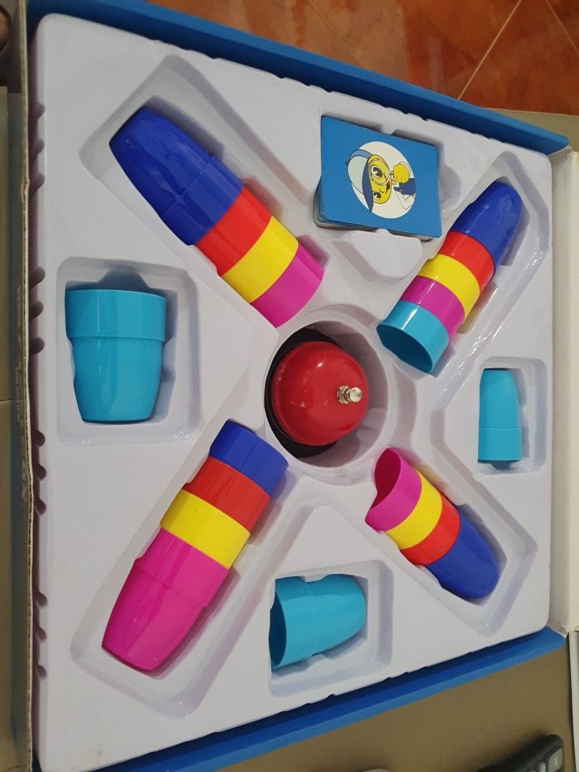 Cup staking game *self pickup only, Hobbies & Toys, Toys & Games on ...