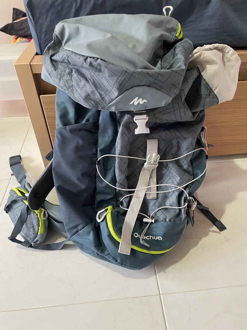 Decathlon Backpack, Men's Fashion, Bags, Backpacks on Carousell