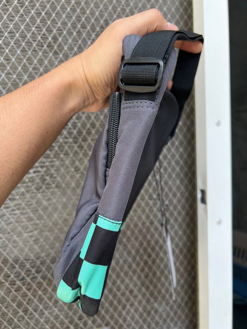 DEMON SLAYER TANJIRO SLINGBAG BY OXYGEN BRAND, Men's Fashion, Bags ...