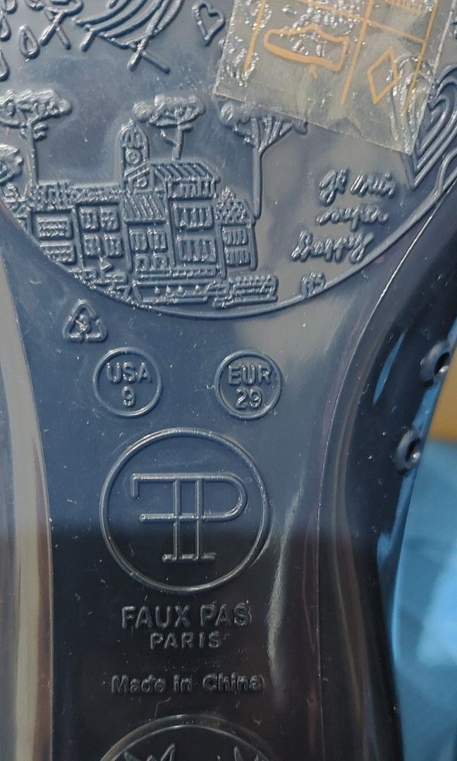 FAUX PAS PARIS Kids Jelly Shoes, Babies & Kids, Babies & Kids Fashion ...