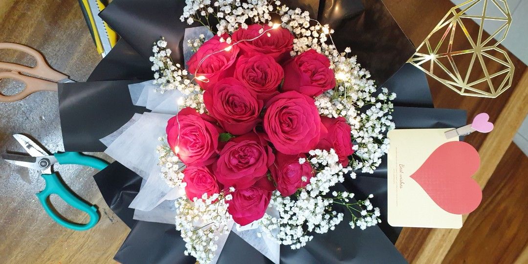 Flower Bouquet 12 Stacks Fresh Rose Topper Happy Birthday Gift Card LED ...