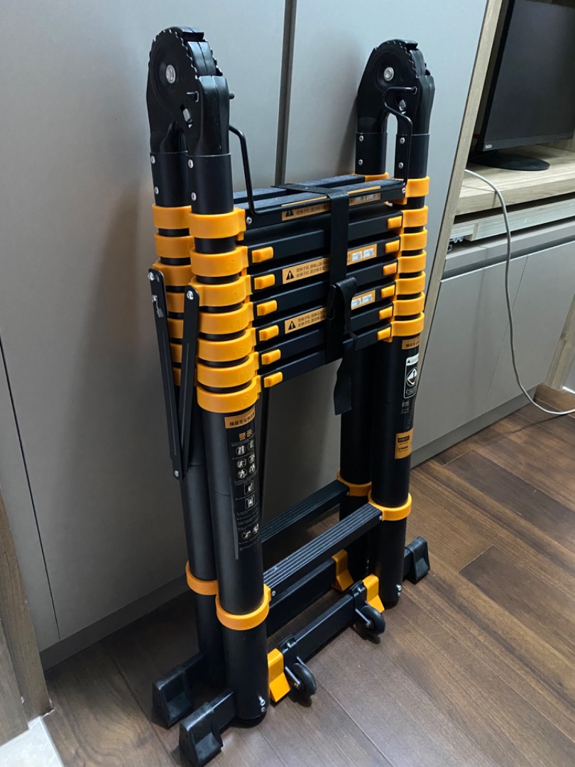 Foldable Ladder, Furniture & Home Living, Home Improvement ...