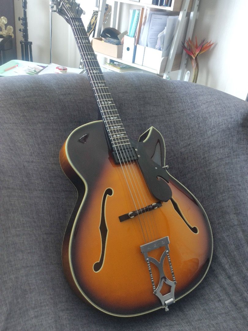 Framus Masterbuild AZ-10 Archtop (Custom Shop) Jazz Guitar, Hobbies ...