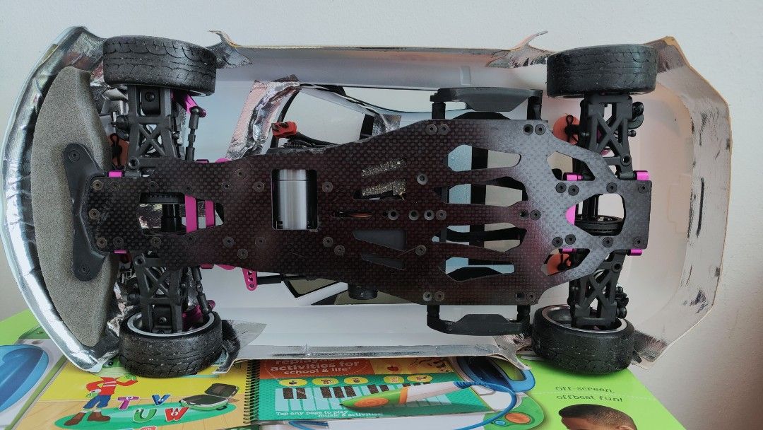 Fully setup . Fairlady 350z Drifting RC car with carbon fiber chassis ...