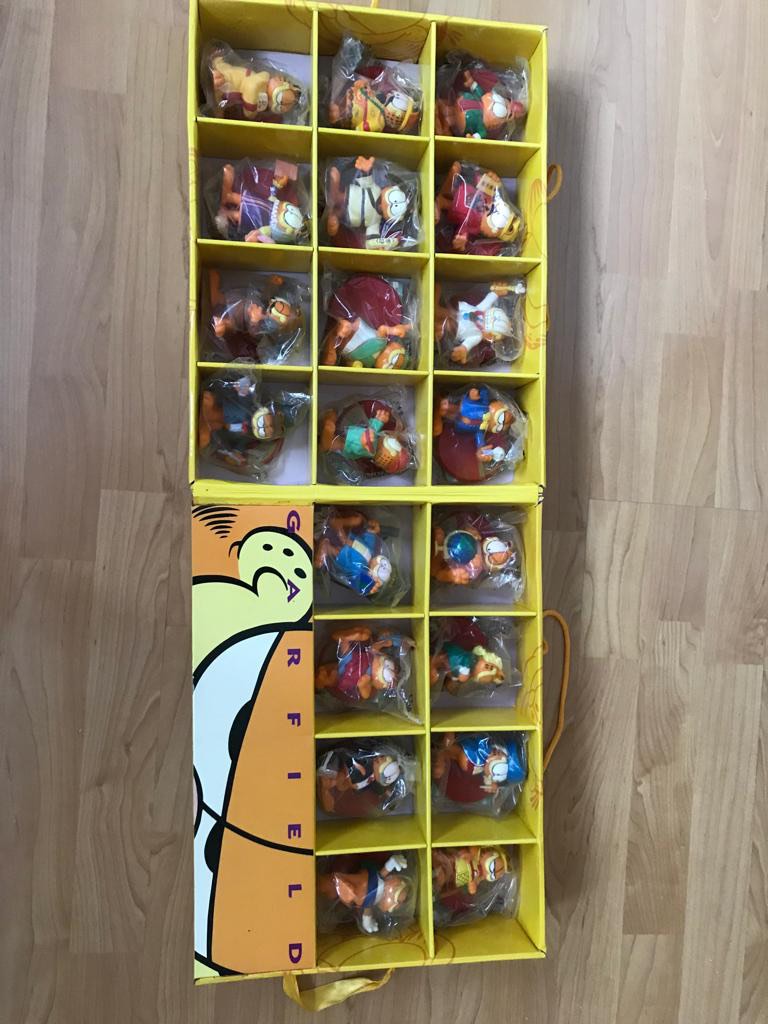 Garfield Figurines, Hobbies & Toys, Toys & Games on Carousell