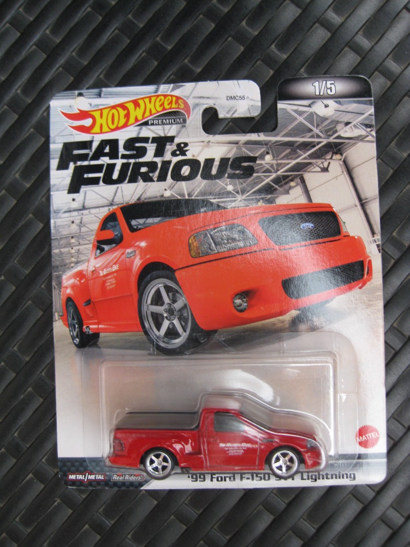 HOT WHEELS Ford F-150 SVT Lightning, Hobbies & Toys, Toys & Games on ...