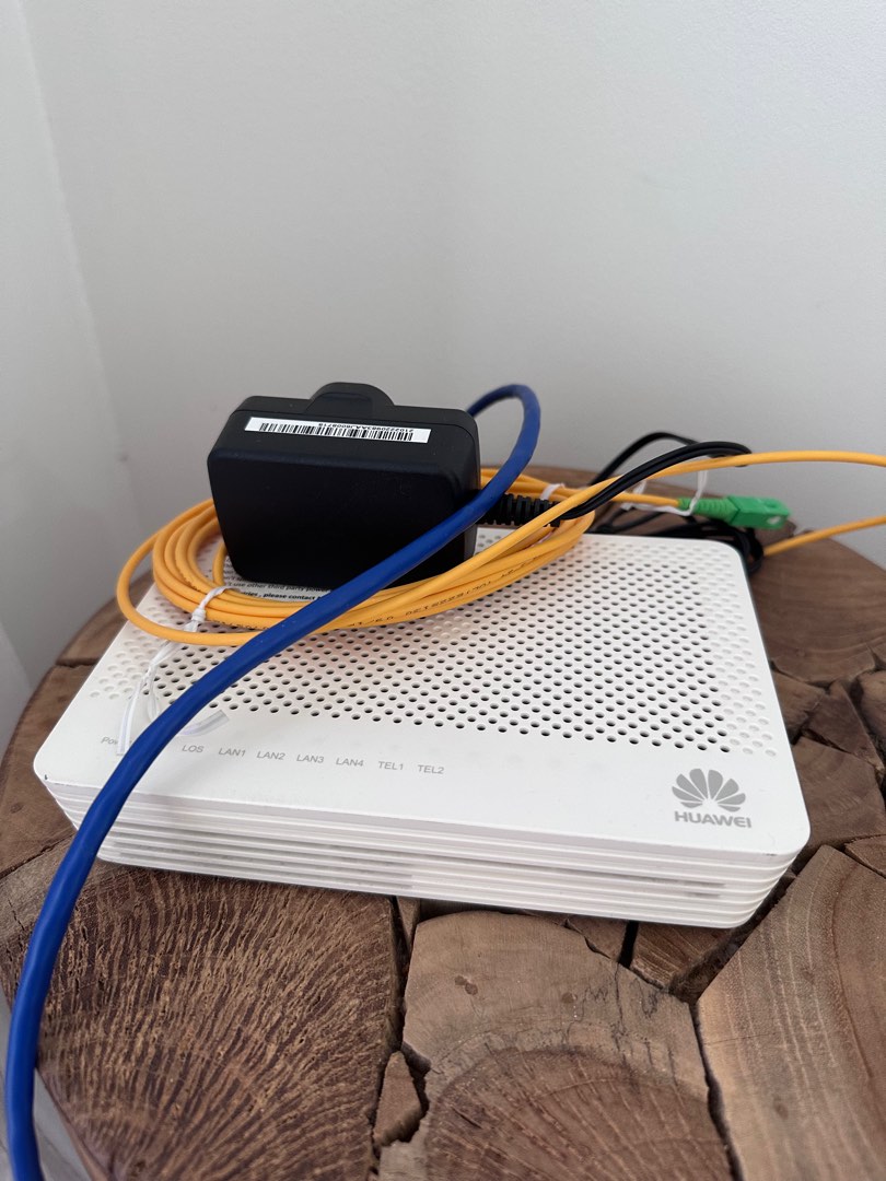 Huawei modem, Computers & Tech, Parts & Accessories, Networking on ...