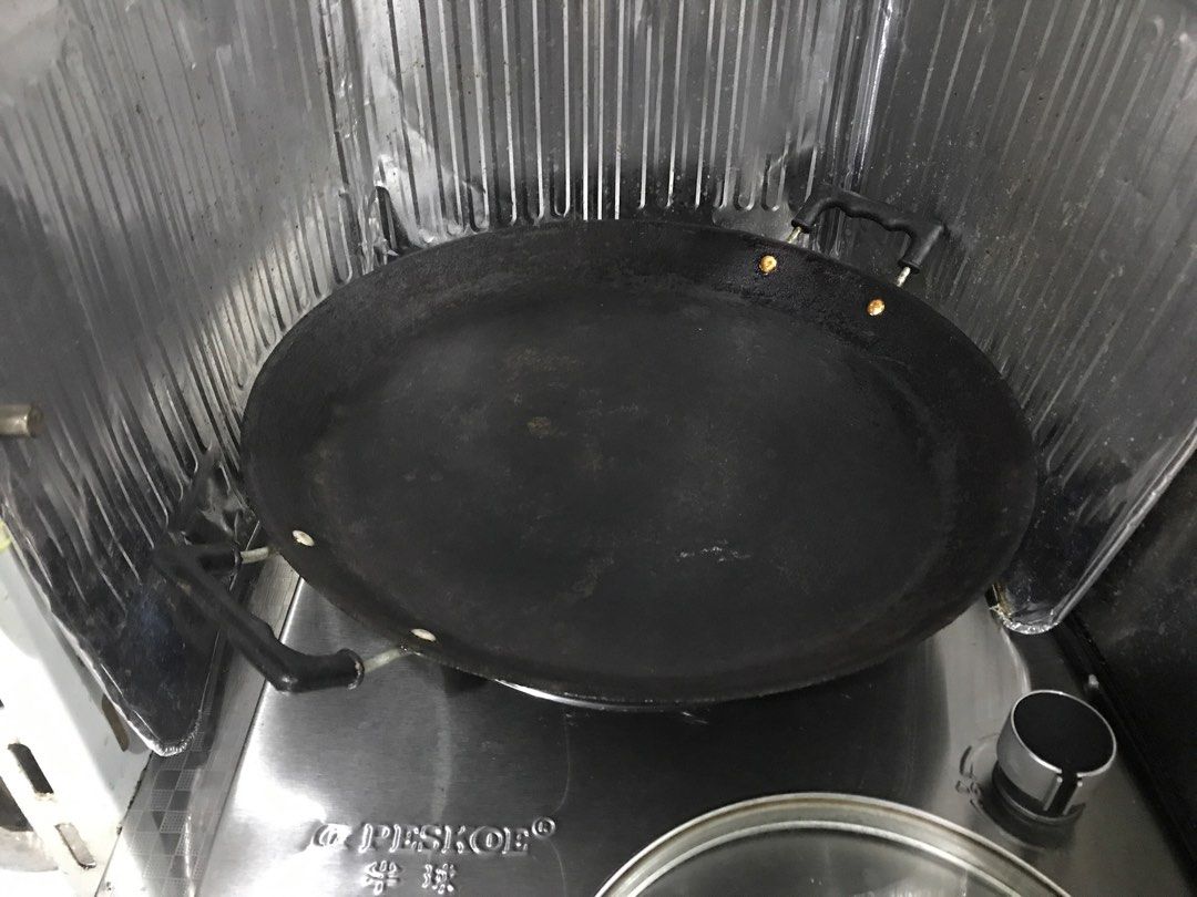 Iron pan, hot pan, bbq pan, flat pan, TV & Home Appliances, Irons ...