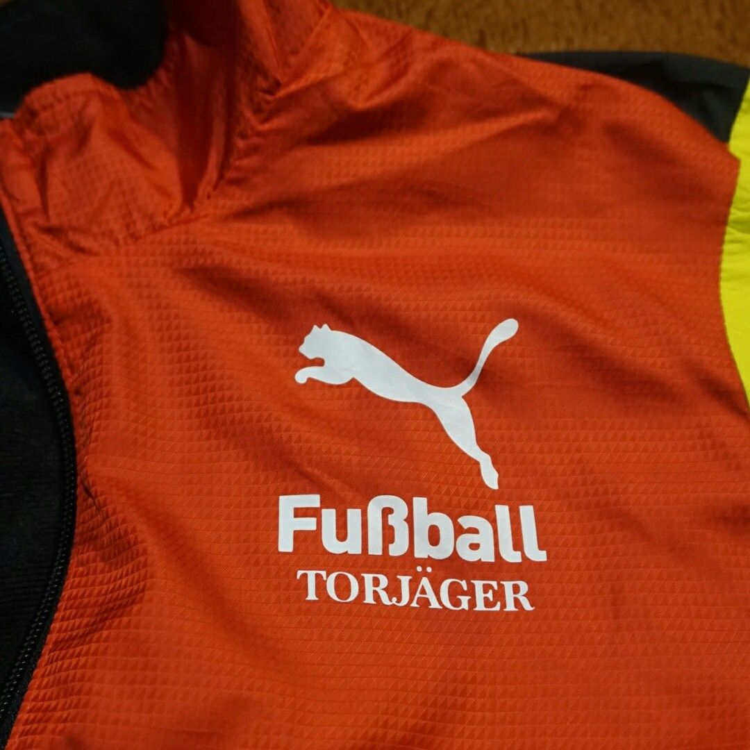 Jaket Olahraga Sepak Bola Futsal Anak PUMA Torjäger Usia 121314 Second ...