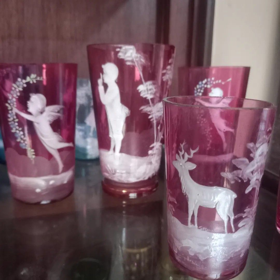 Kristal bidadari mary gregory antik, Antik, Lainnya di Carousell