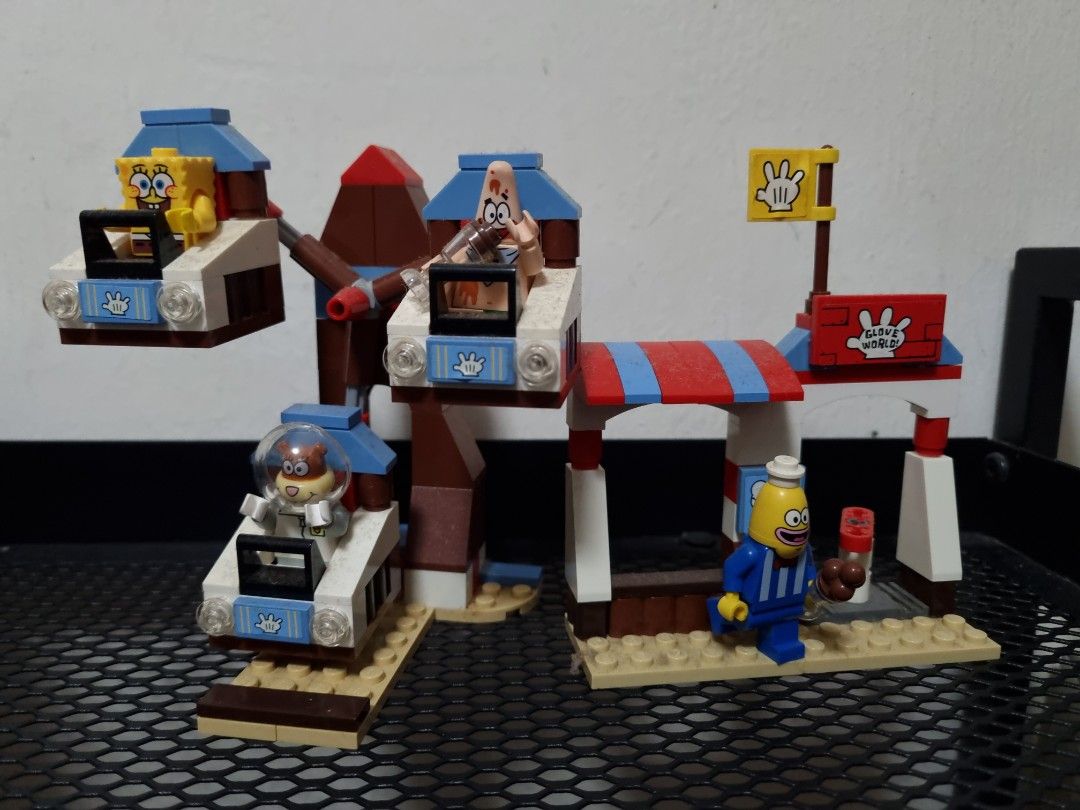 Lego 3816 Spongebob Squarepants Glove World, Hobbies & Toys, Toys ...