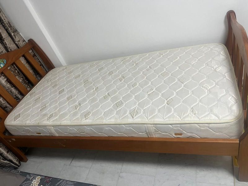 Lightly used single bed for sale, Furniture & Home Living, Furniture ...