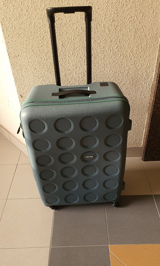 Lojel Vita 27-28 inch luggage, Hobbies & Toys, Travel, Luggage on Carousell