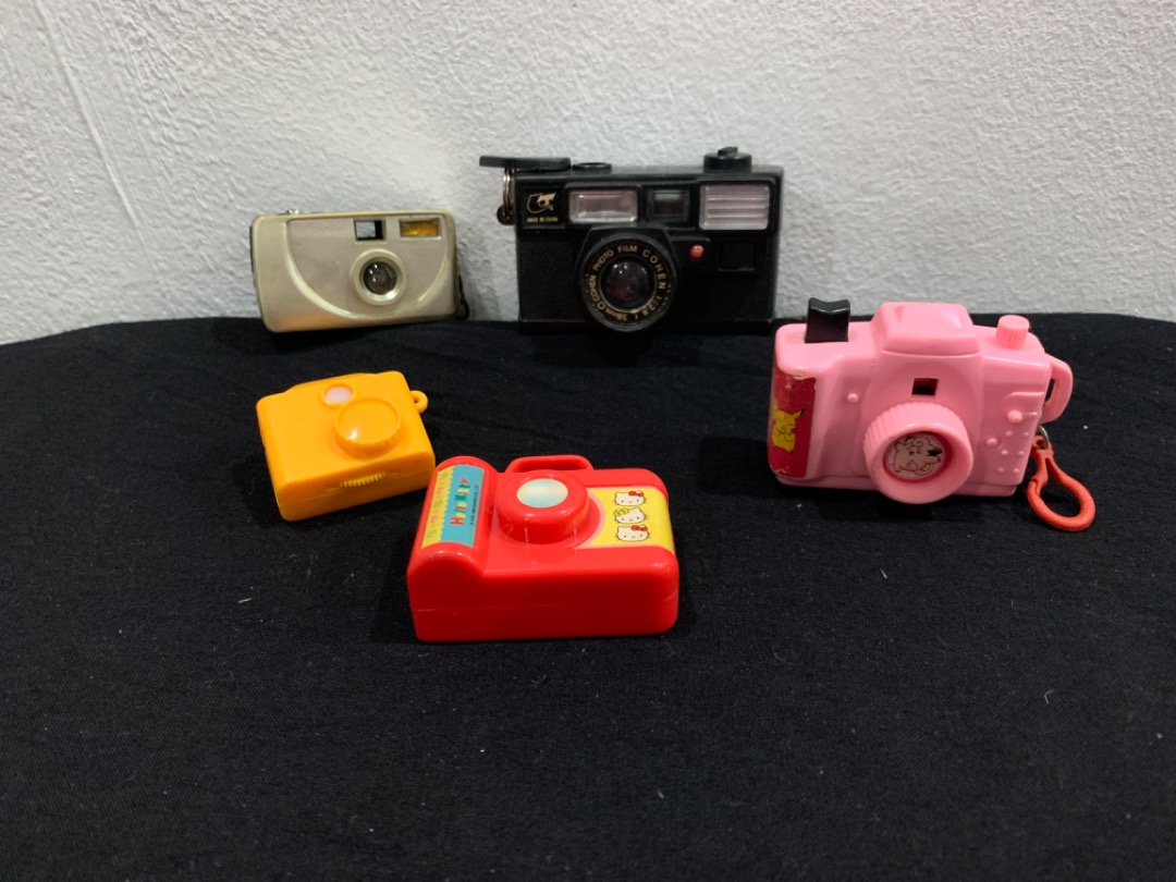 Mini camera toy, Hobbies & Toys, Toys & Games on Carousell