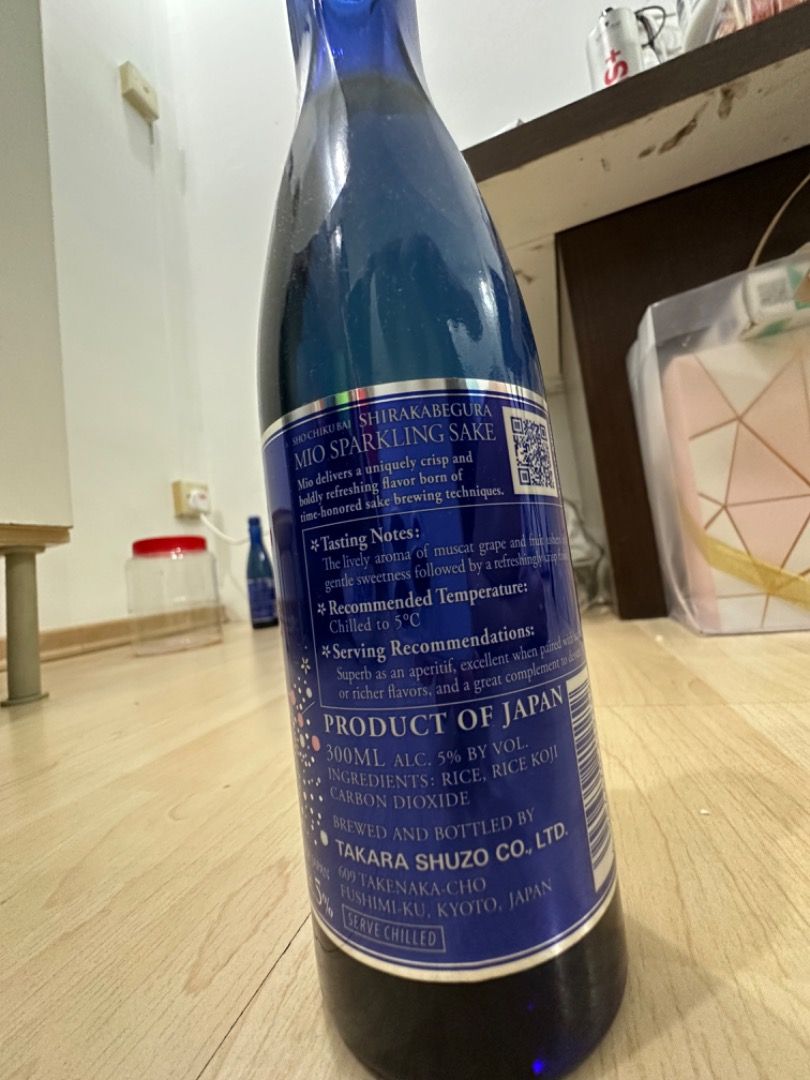 Mio sparkling sake, Food & Drinks, Alcoholic Beverages on Carousell