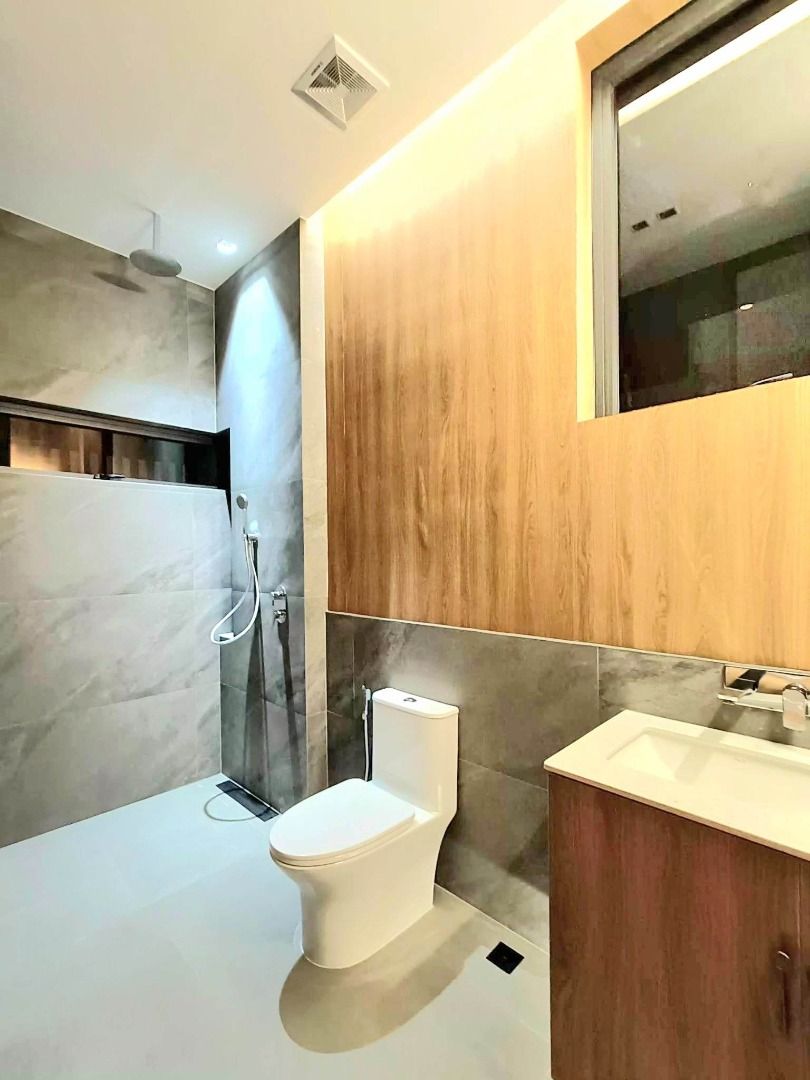 MODERN TROPICAL 3 STOREY HOME HOUSE AND LOT IN THE CITY OF ANTIPOLO on ...