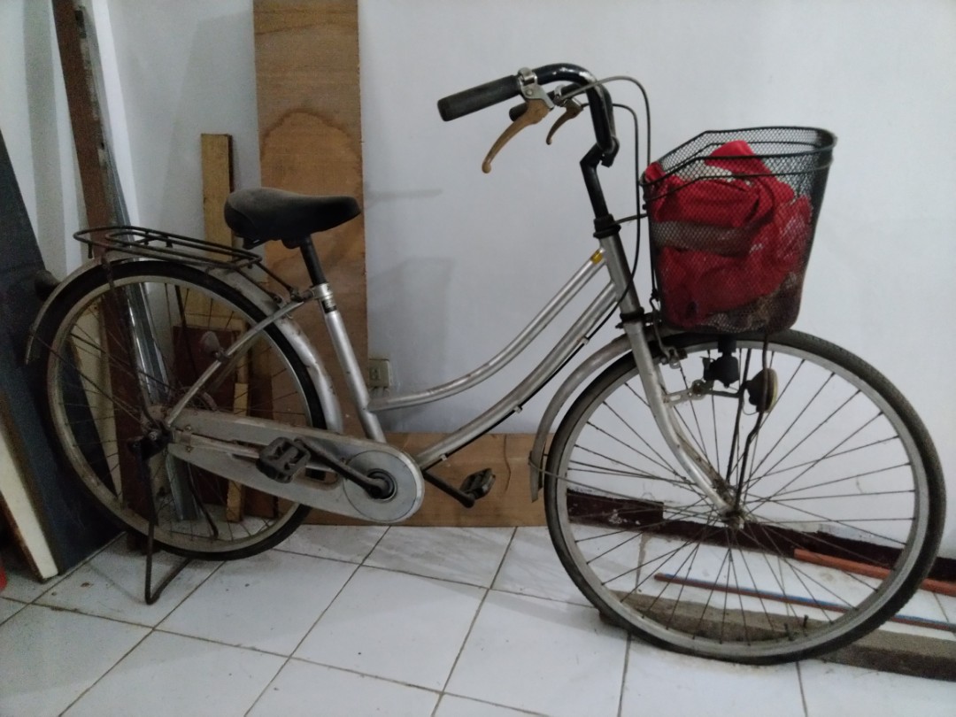 Japanese Road Bike - Made in Japan, Sports Equipment, Bicycles & Parts, Bicycles on Carousell