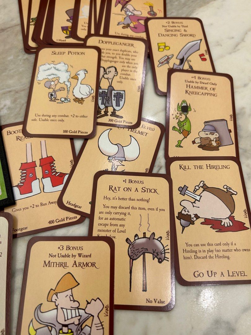 Munchkin Deluxe Board Game, Hobbies & Toys, Toys & Games on Carousell
