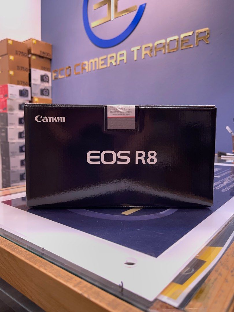 (NEW) EOS R8 Body (MY Set), Photography, Cameras on Carousell