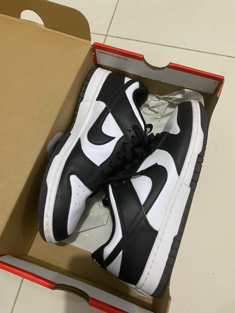 Nike panda dunks on Carousell