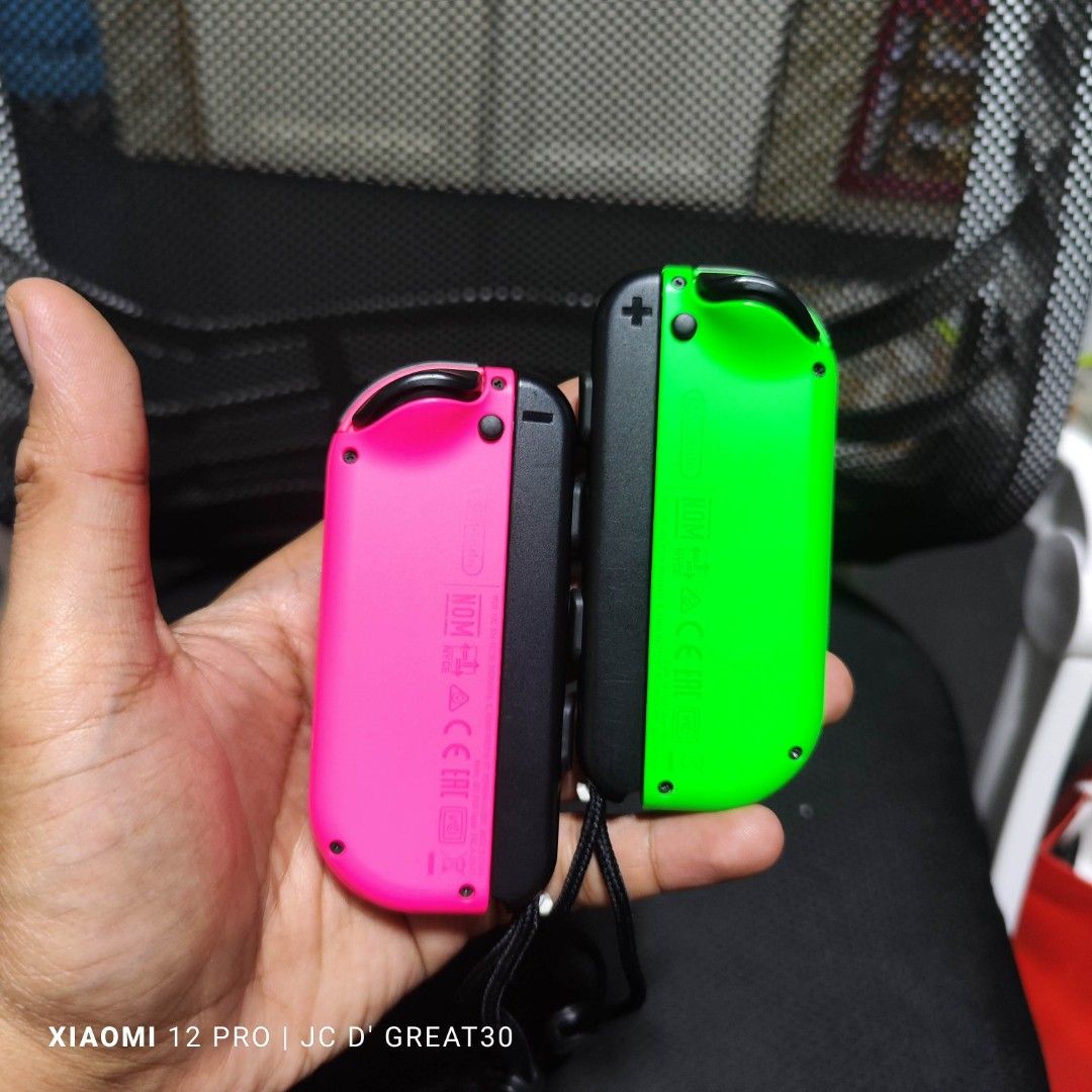 Nintendo switch joycon original neon green & neon pink, Video Gaming ...
