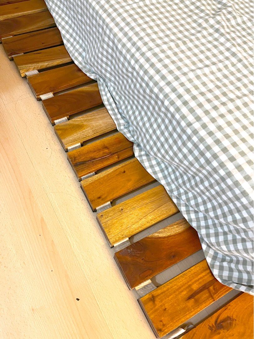 nobi home wooden pallet roller bed frame (single size) on Carousell