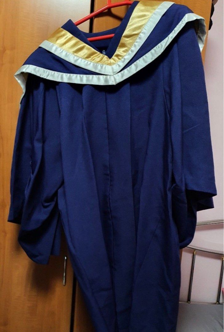 NUS Graduation Gown - Engineering (XS), Women's Fashion, Coats, Jackets ...
