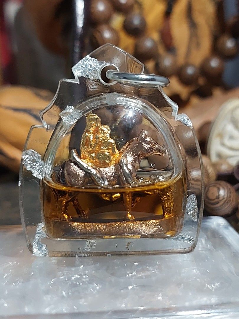 Old Guan Yin Loop Lor - Thai Amulet - Bucha - Khun Paen - AC Meng ...