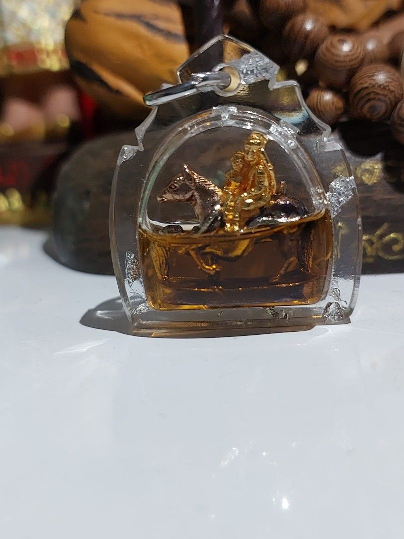 Old Guan Yin Loop Lor - Thai Amulet - Bucha - Khun Paen - AC Meng ...