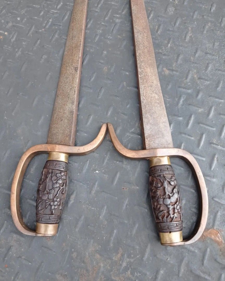 Original antique Chinese swords butterfly knives hudiedao doble ...