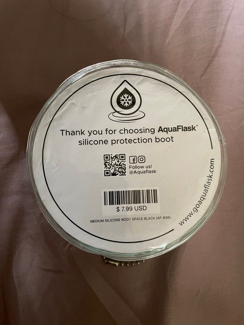 Original Aquaflask silicone boot for 32oz and 40oz, Furniture & Home ...