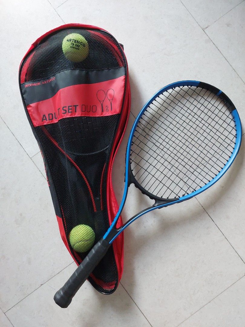 Pair of tennis rackets and balls, Sports Equipment, Sports & Games ...