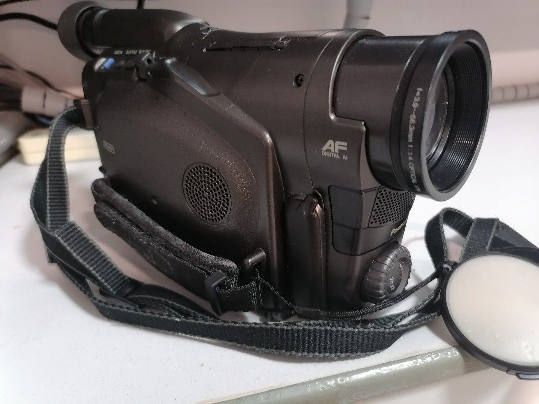 Panasonic vx-10 VHS-C video camera, Photography, Video Cameras on Carousell