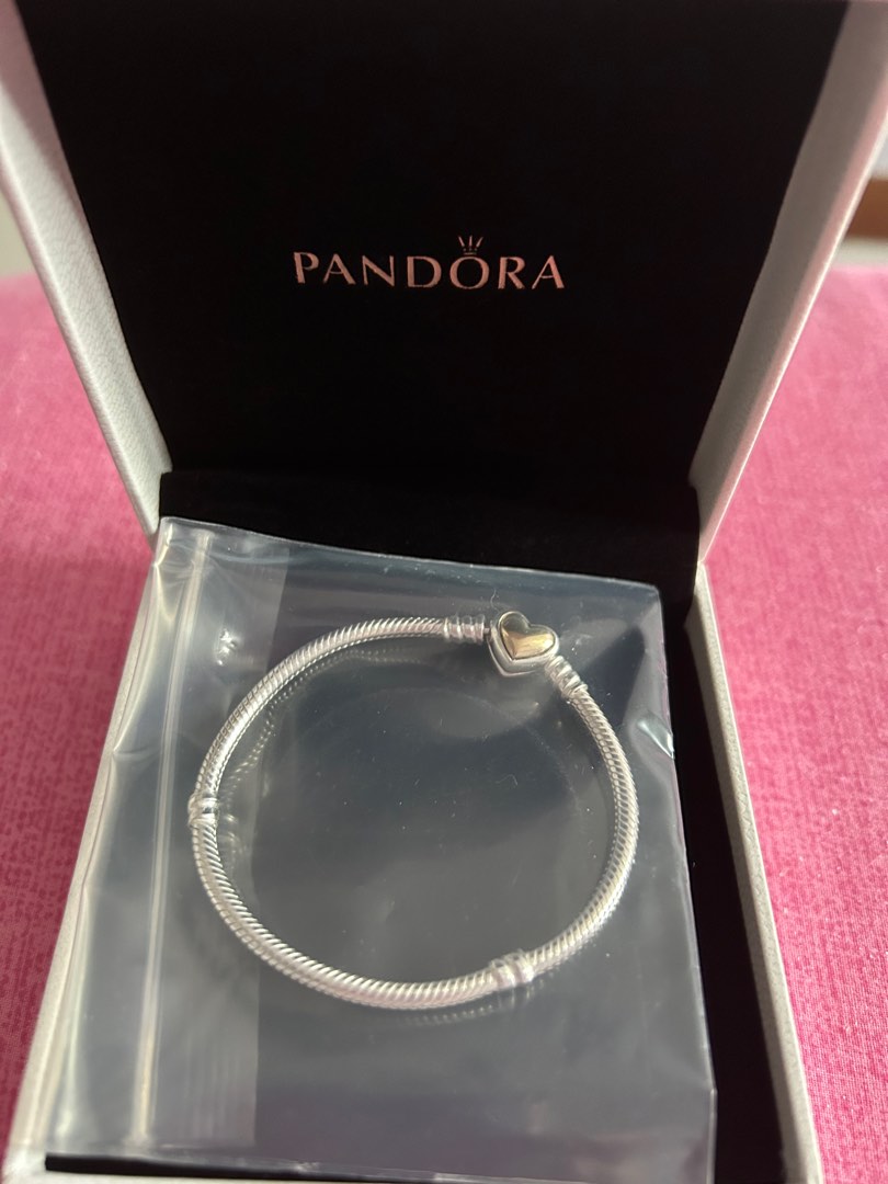 Pandora Bracelet, Women's Fashion, Jewelry & Organisers, Bracelets on ...
