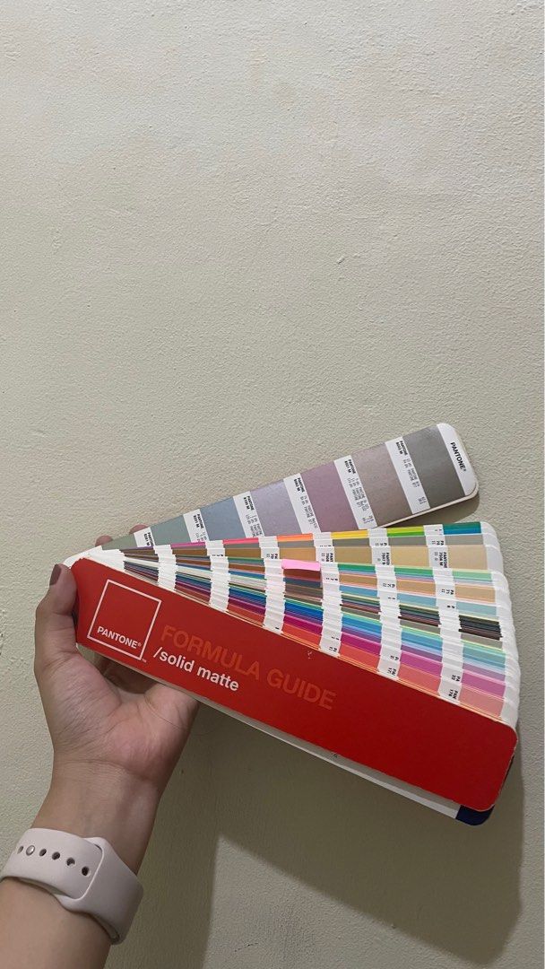 PANTONE Formula Guide Solid Matte, Buku & Alat Tulis, Alat Tulis di ...
