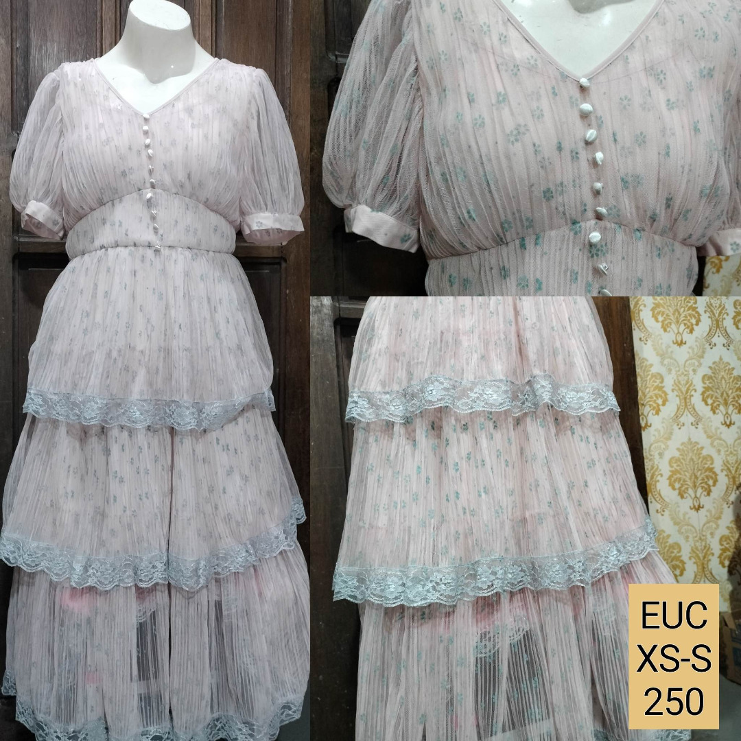 Pretty Puff Sleeve Layer Midi Dress, Women's Fashion, Dresses & Sets ...