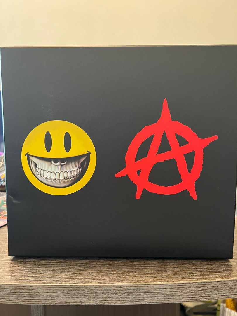 Ron English Pop Art Series Mouse Mask, 興趣及遊戲, 玩具 & 遊戲類 - Carousell