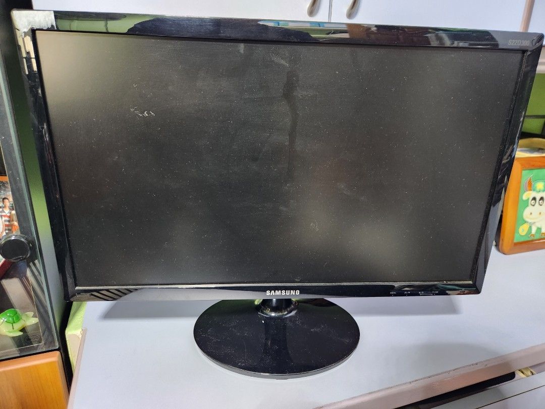 Samsung 20 inch monitor, Computers & Tech, Parts & Accessories, Monitor ...