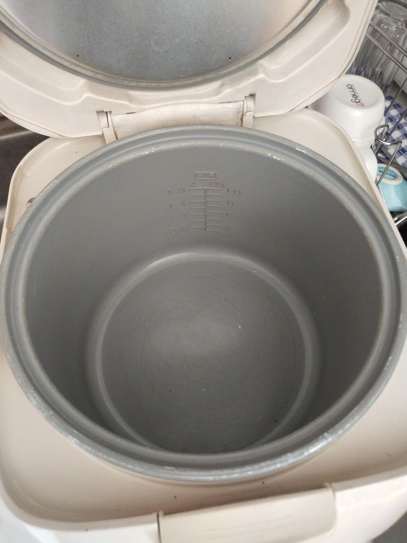 Samsung brand rice cooker 10 cups capacity, TV & Home Appliances ...